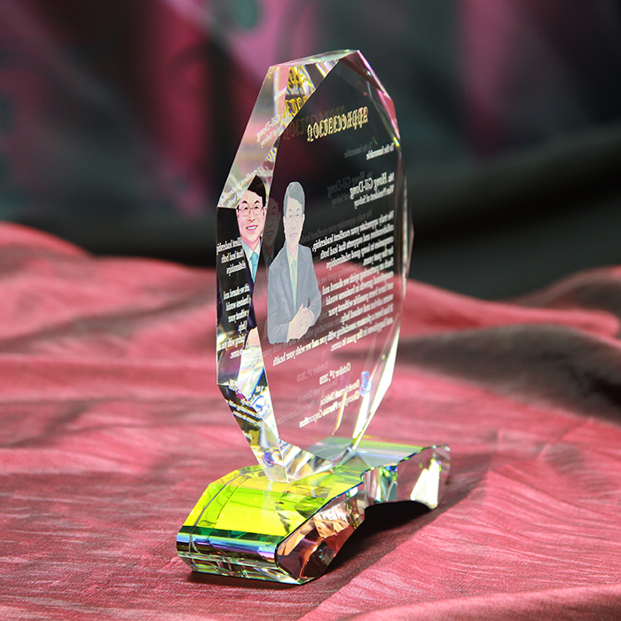 크리티 크리스탈상패 골프트로피 감사패 공로패 기념패 이글패 근조기 명패